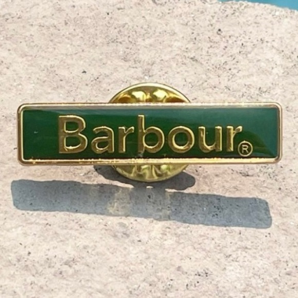 Barbour | Jewelry | New Barbour Green Gold Logo Metal Lapel Pin Badge ...
